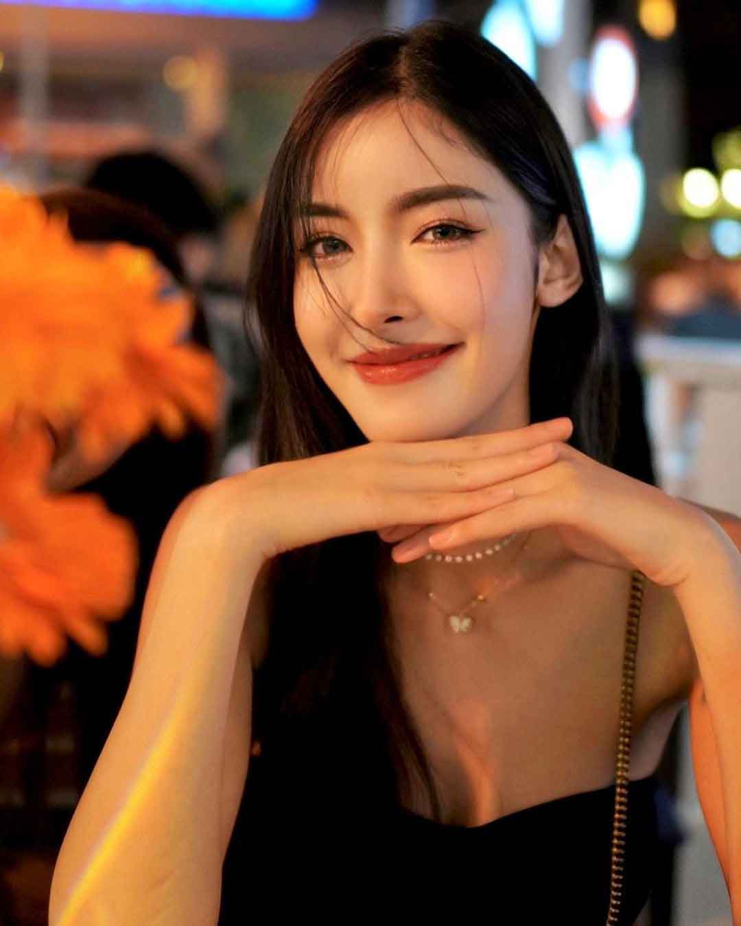 preeyaphatt วาร์ปเด็ด น้อง Ploy Preeyaphat ดาว OnlyFans สาย