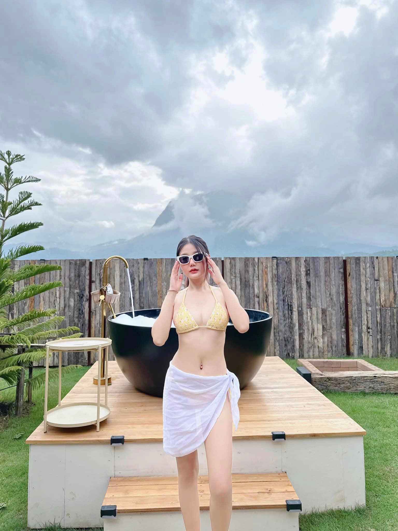 nanmuay วาร์ปเด็ด น้อง แนนหมวย ดาว Twi หน้าหมวย หุ่นแซ่บ เซ็กซี่