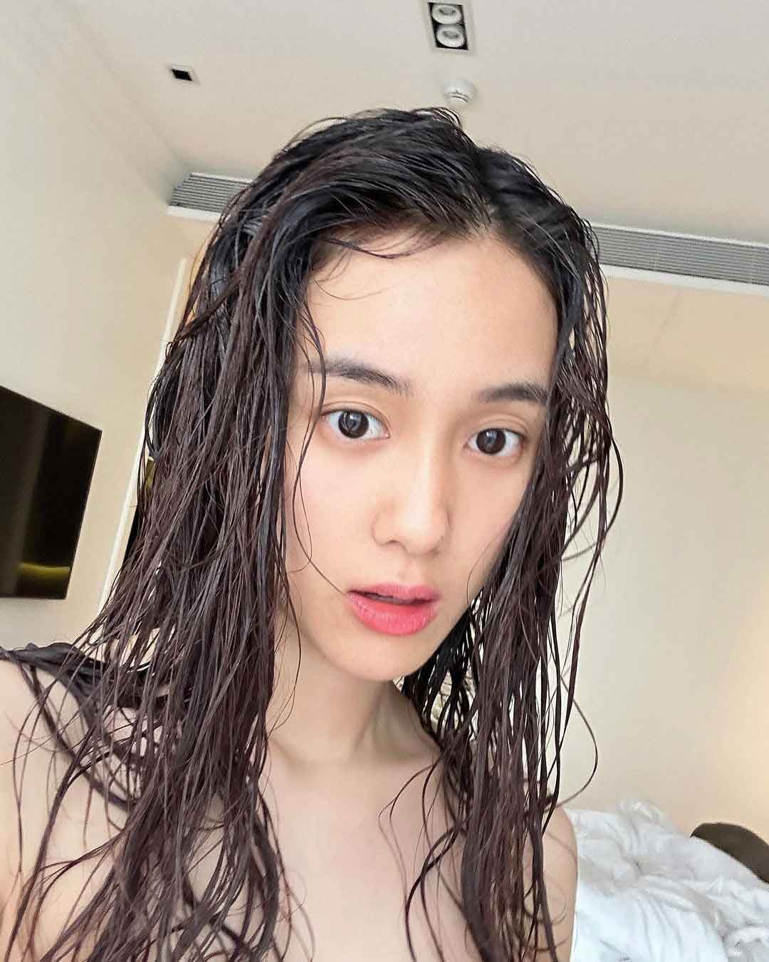 วาร์ปเด็ดๆ เก๋ไก๋ สไลเดอร์ สาวยูทูปเบอร์ น่ารัก มีเสน่ห์ ขวัญใจชายหนุ่ม