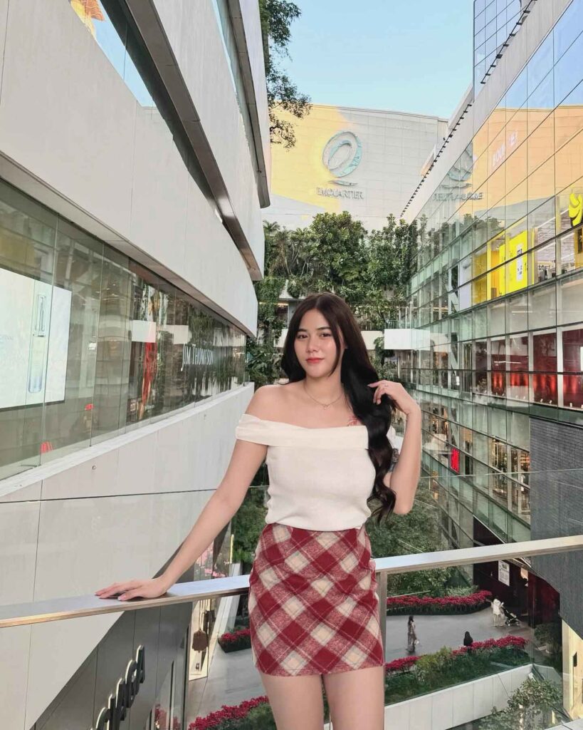 เปิดวาร์ป Eveeve kamonchnok สาวน่ารัก หุ่นเอ็กซ์ เร้าร้อน จัดจ้าน ทีเด็ด