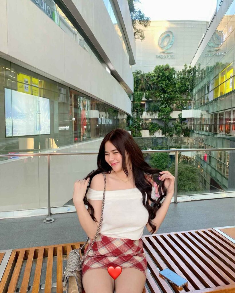 เปิดวาร์ป Eveeve kamonchnok สาวน่ารัก หุ่นเอ็กซ์ เร้าร้อน จัดจ้าน ทีเด็ด