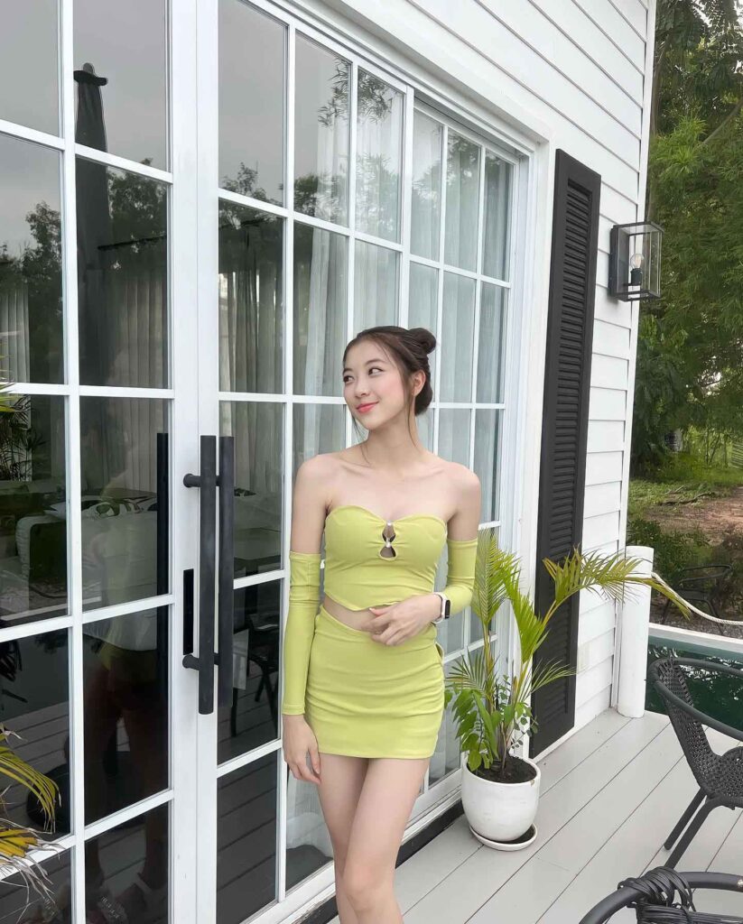 วาร์ปเด็ดๆ ดรีม Kamonrat สาวสาว หุ่นแซ่บ เร้าใจ ดาว tiktok ร้อนแรง